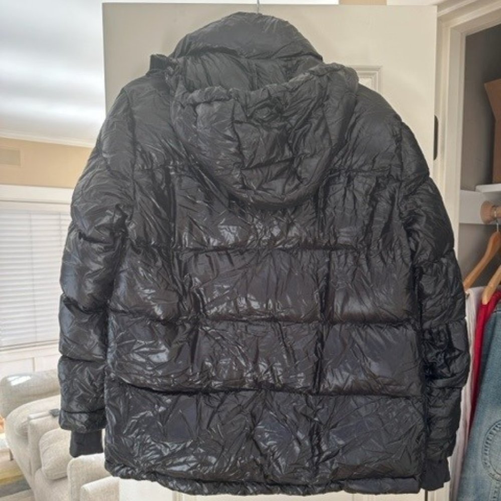 Aritzia Tna The Super Puff Black Glossy Puffer Jacket… - Gem